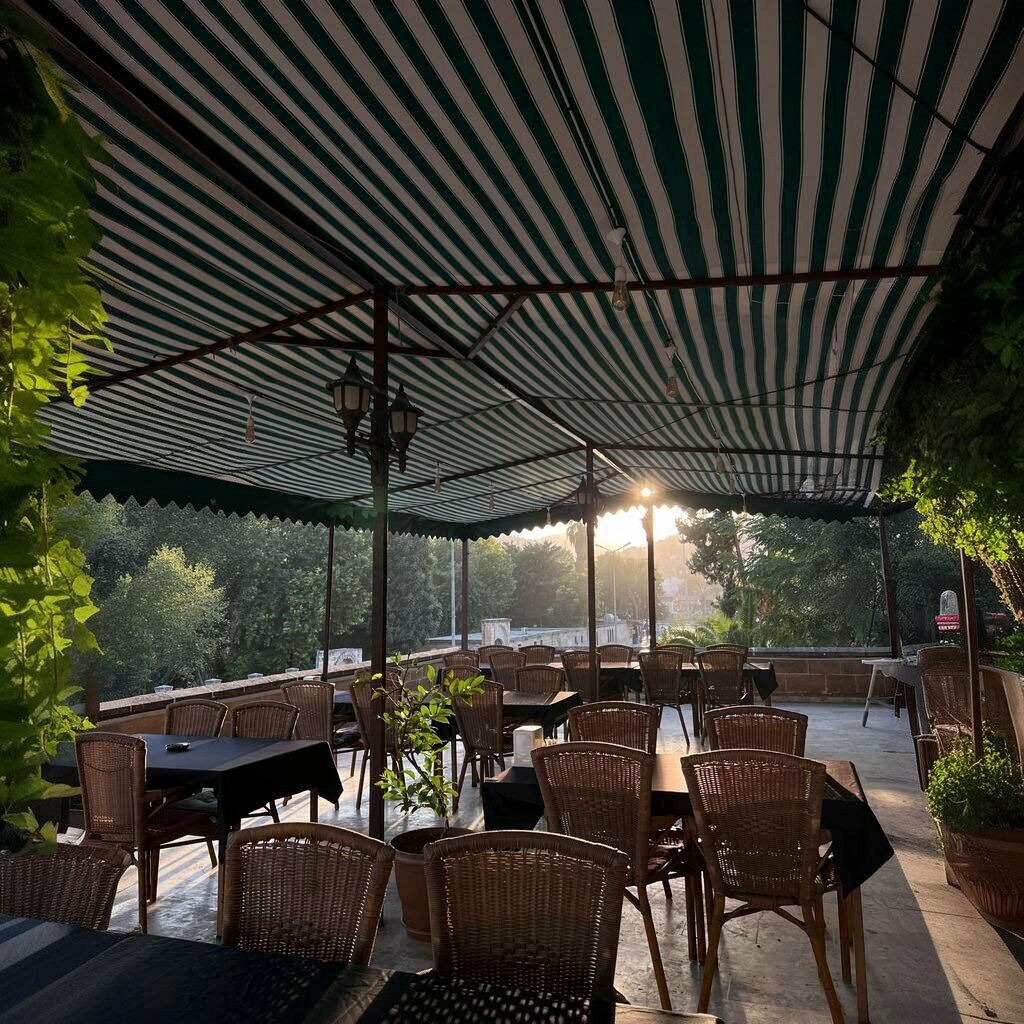 Kafe Çardaklı Köşk Cafe, Şanlıurfa, foto
