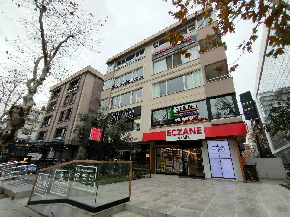 Eczaneler Eczane Demir, İstanbul, foto