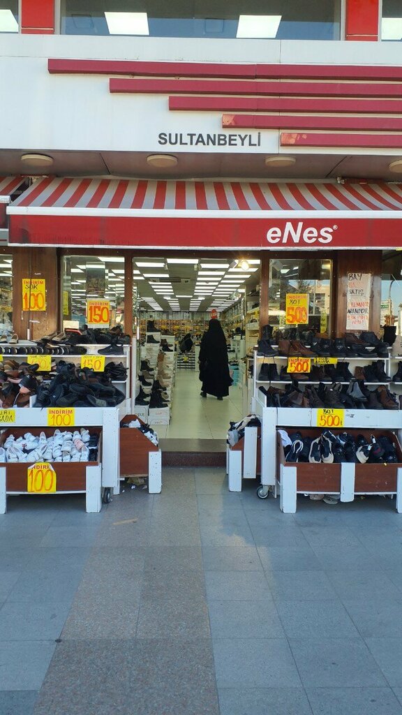Ayakkabı mağazaları Enes Ayakkabı, İstanbul, foto