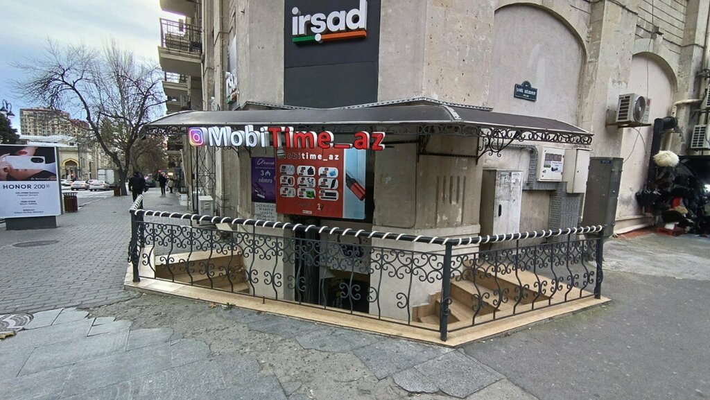 Cep telefonu ve aksesuarları satış mağazaları MobiTime, Bakü, foto