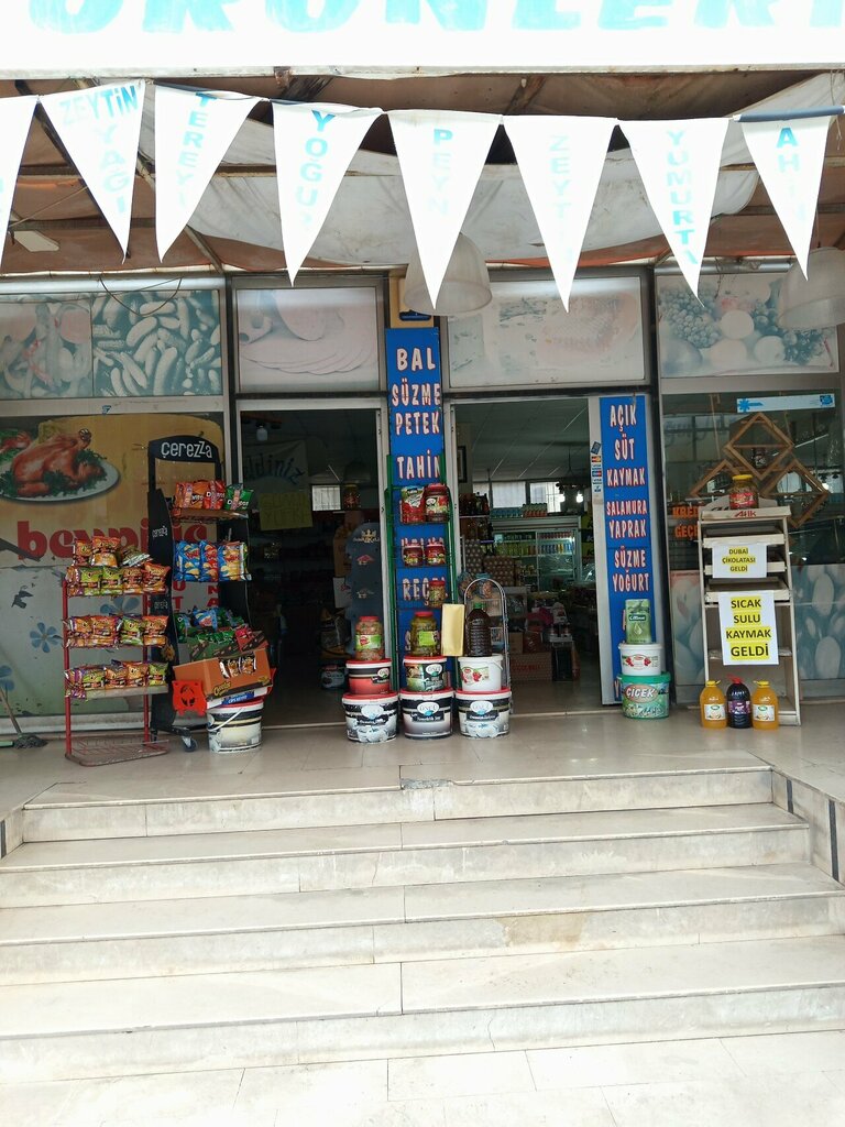 Kasap, şarküteri Eski İzmir Mandıra, İzmir, foto