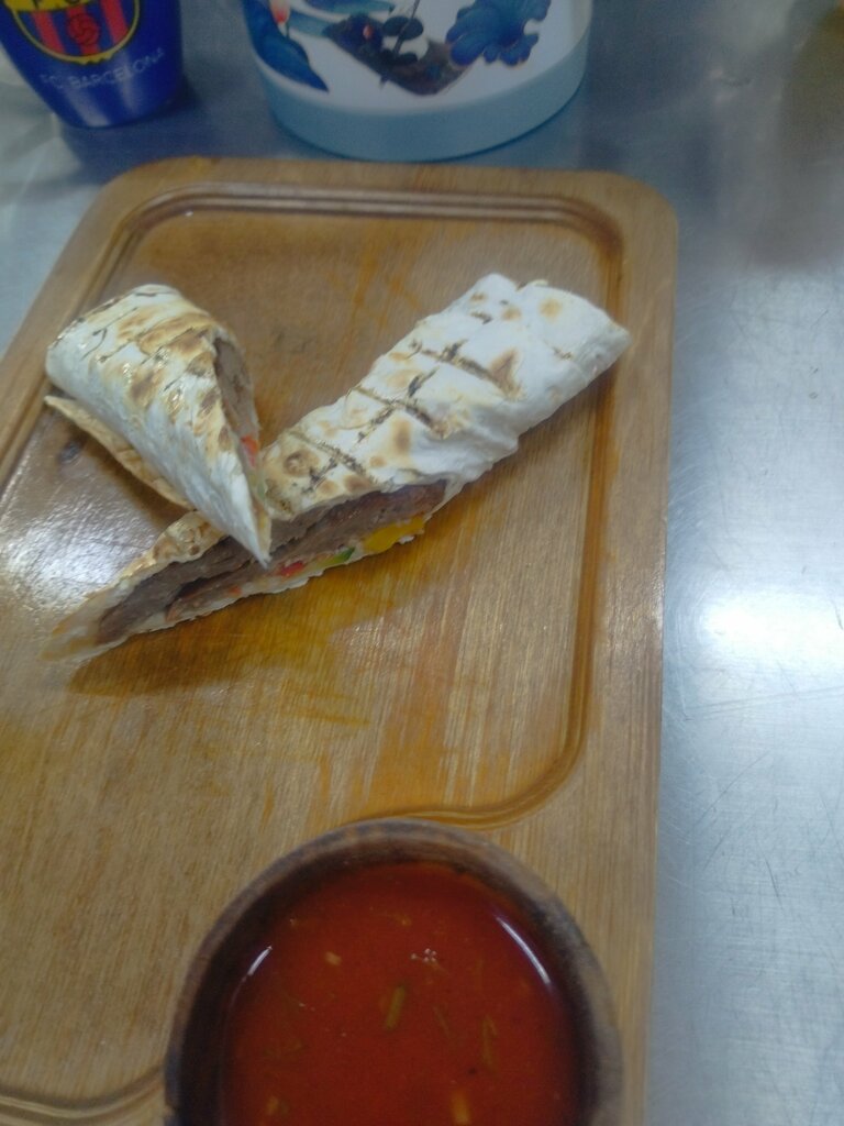 Fast food Belyashi, Ürgenç, foto