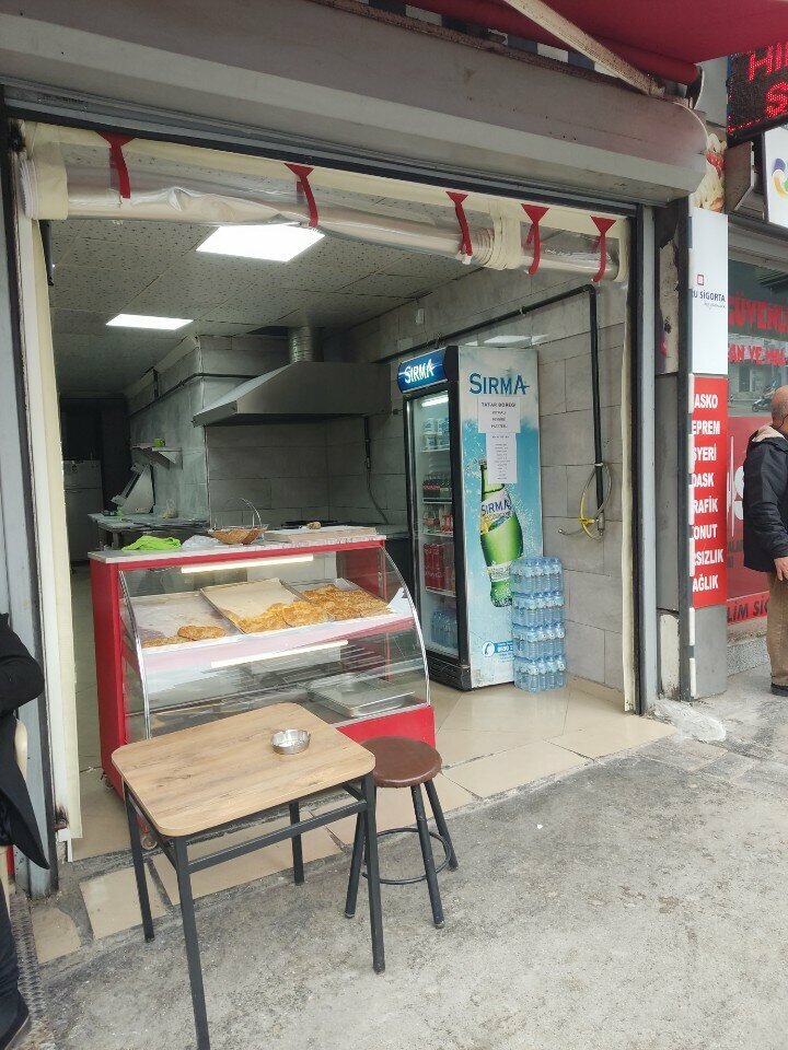 Kafe Meşhur Tarihi Tatar Börekçisi, İzmir, foto