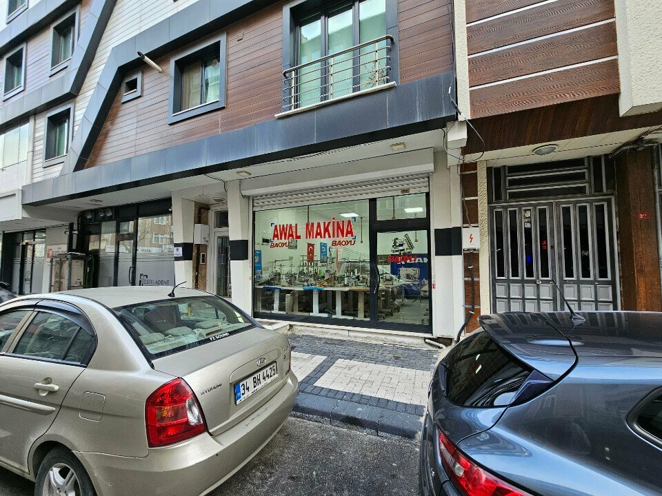Dikiş ve örgü makinaları Awal Makina, İstanbul, foto