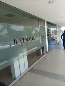 Juvenalia (Luanda Province, Municipality of Talatona, Talatona), güzellik salonu  Loanda'dan