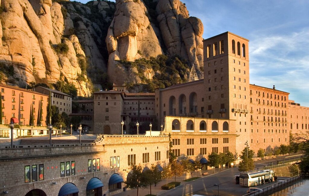 Kısa süreli konaklama Apartamentos Montserrat Abat Marcet, Katalonya, foto