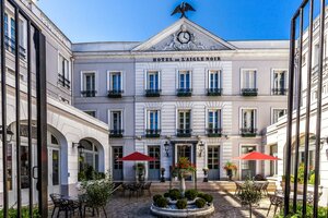 Aigle Noir Fontainebleau Mgallery (Île-de-France, Seine-et-Marne, Fontainebleau, Place Napoléon Bonaparte, 25), otel