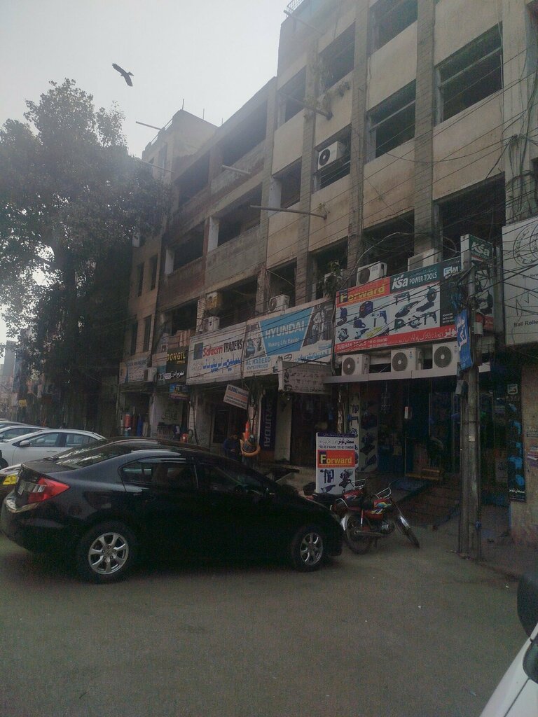 Paketleme ekipmanları firmaları Umar Farooq Belting, Lahor, foto