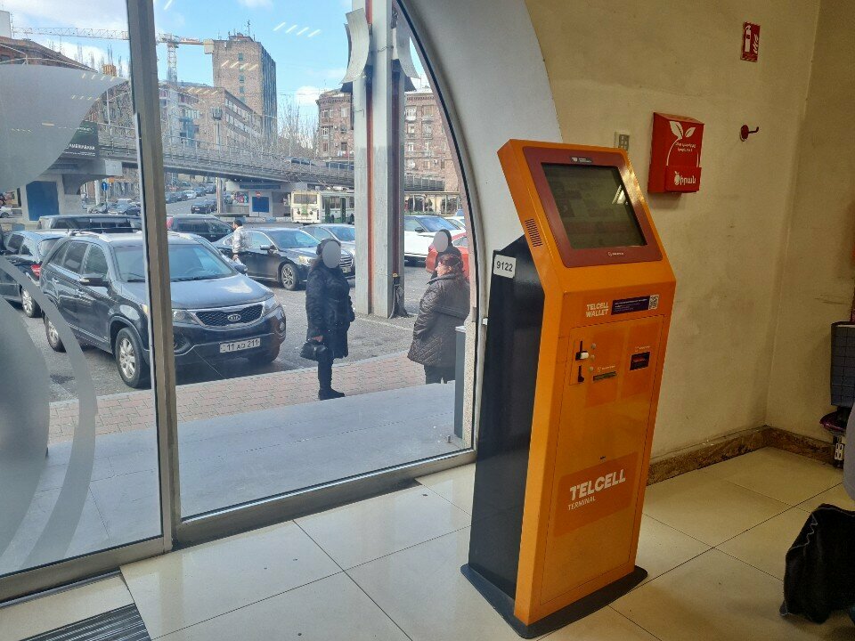 Ödeme terminali Telcell, Erivan, foto