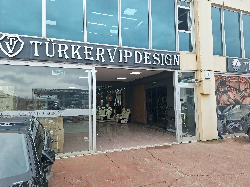 Otomobil satış galerileri Türker VIP Design, İstanbul, foto