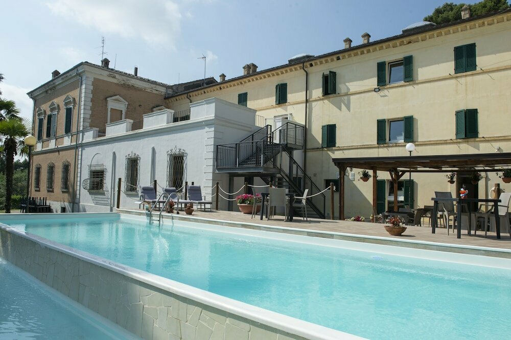 Otel Tenuta Villa Colle Sereno, Marche, foto