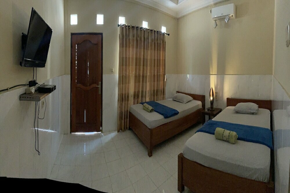 Otel Sagita Bungalow by Zuzu, , foto