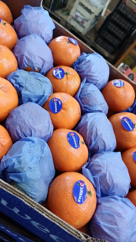 Gıda pazarı Sazdy Bazaar, Aktöbe, foto