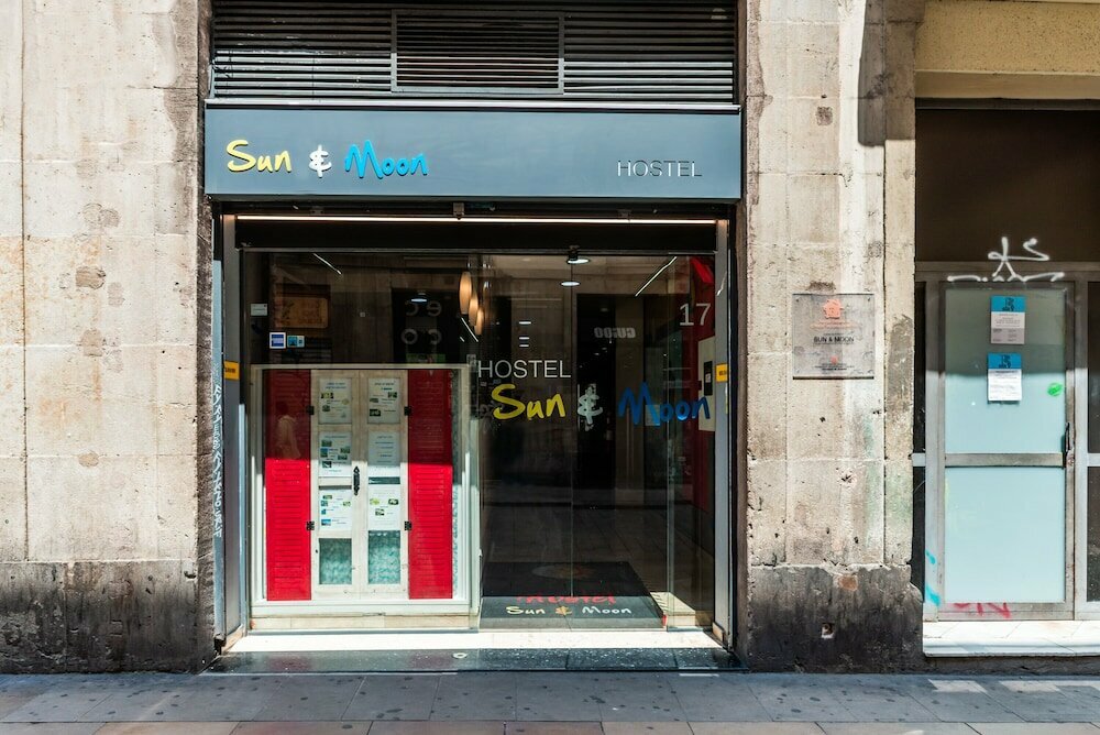 Otel Hostel Sun and Moon, Barselona, foto