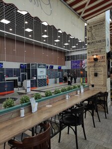 Charlotte (ulitsa Aeroport Arkhangelsk No:3к4), kahve dükkanları  Arhangelsk'ten
