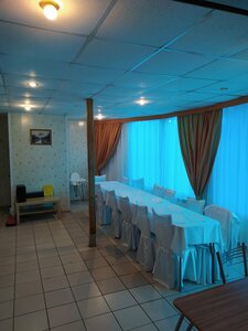 U Namika (Komsomolskaya ulitsa No:48А, Kopeysk), kafe  Çeliabinskaya oblastından