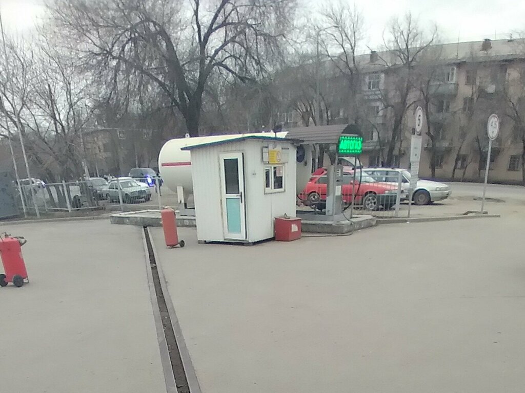 Otogaz dolum istasyonu Autogas, Taldıkorgan, foto