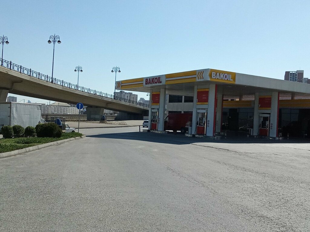 Benzin istasyonu Petrol Station Bakoyl, Bakü, foto