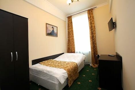 Otel Delfin, Zainsk (Zey), foto