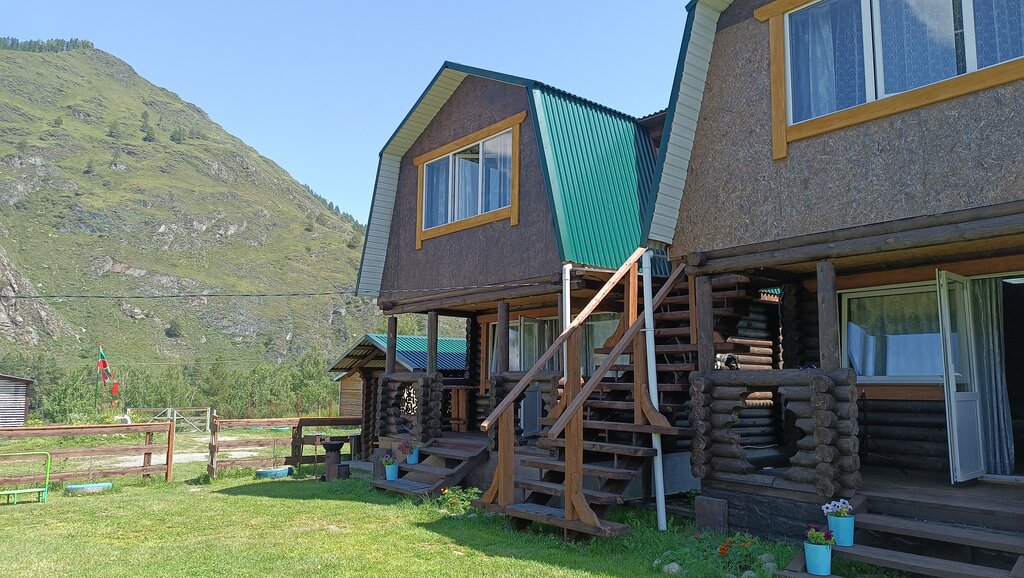 Resort oteller, tesisler U Jeni, Altay Cumhuriyeti, foto