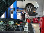 Avtopilot (Nurmakov Street No:14), otomobil servisi  Almatı'dan