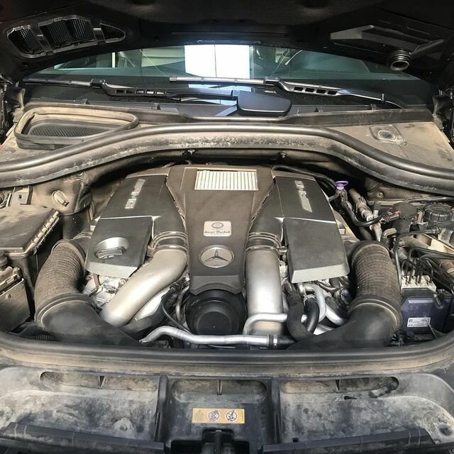 Otomobil servisi Experts Pro, Abu Dabi, foto