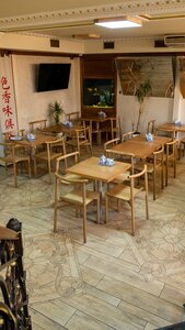 Ramen Shifu 拉面師傅 (8th Vasilyevskogo Ostrova Line No:15), kafe  Saint‑Petersburg'dan