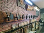 Пивнофф (Sovetskaya ulitsa No:93, Akhtyrskiy Urban Type Settlement), bira dükkanı  Krasnodarski krayından