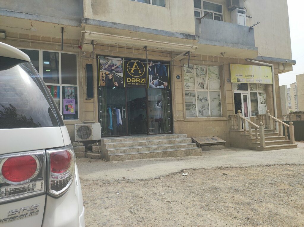 Kıyafet tamiri Dərzi, Bakü, foto