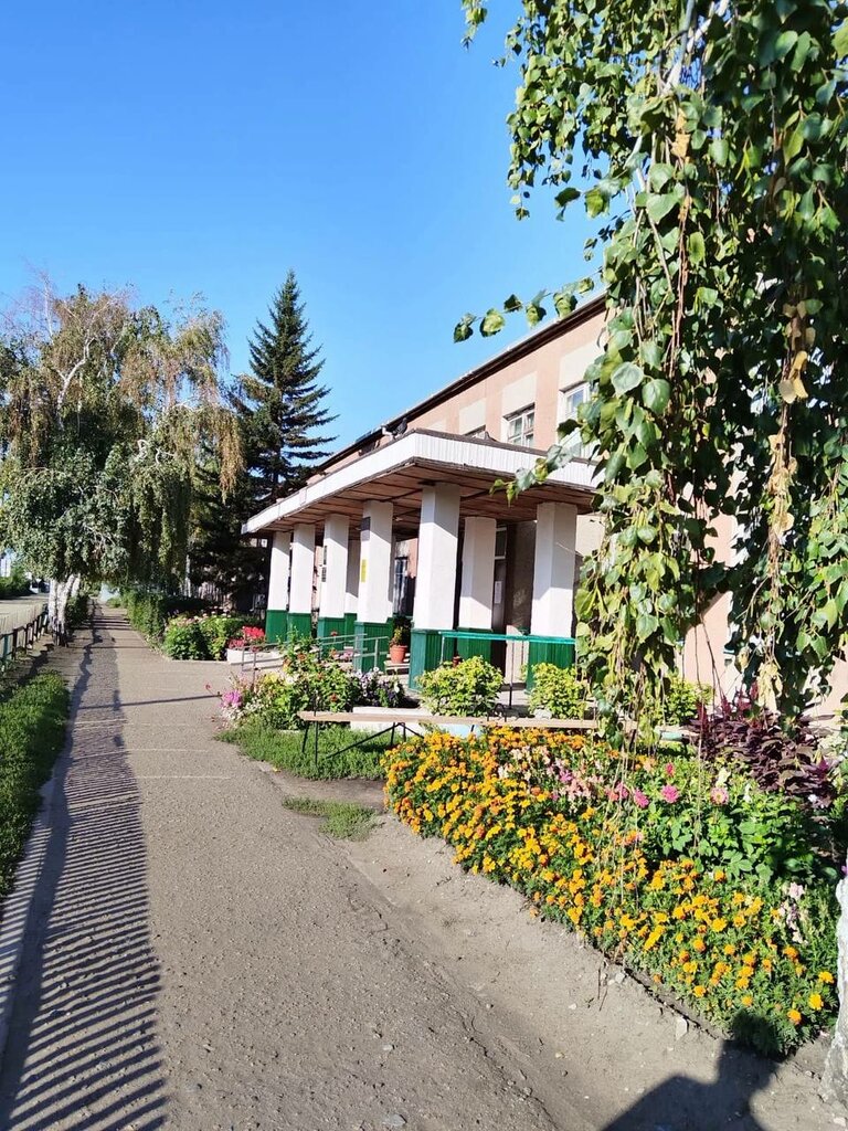 Ortaokul Подсосновская СОШ, филиал Редкодубравская СОШ, Altayski krayı, foto