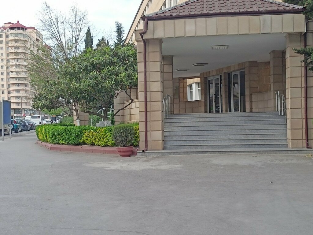 Meslek yüksekokulu 2 saylı Bakı Tibb Kolleci, Bakü, foto