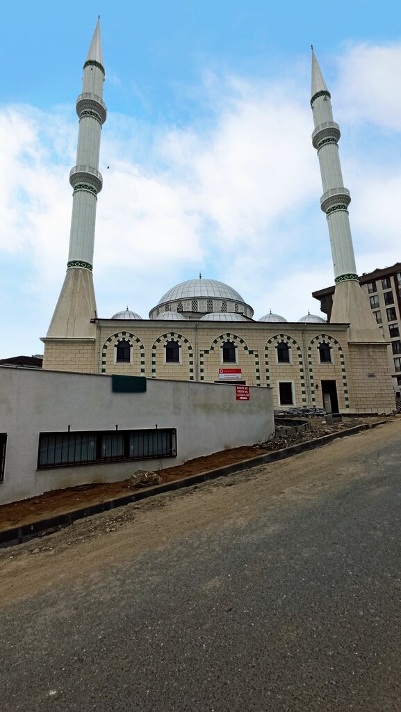Cami Yunus Emre Cami, Silivri, foto