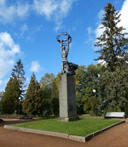 Rahulik aatom (Ida-Viru County, Town of Sillamäe), park, sokak heykeli  Sillamjae'den