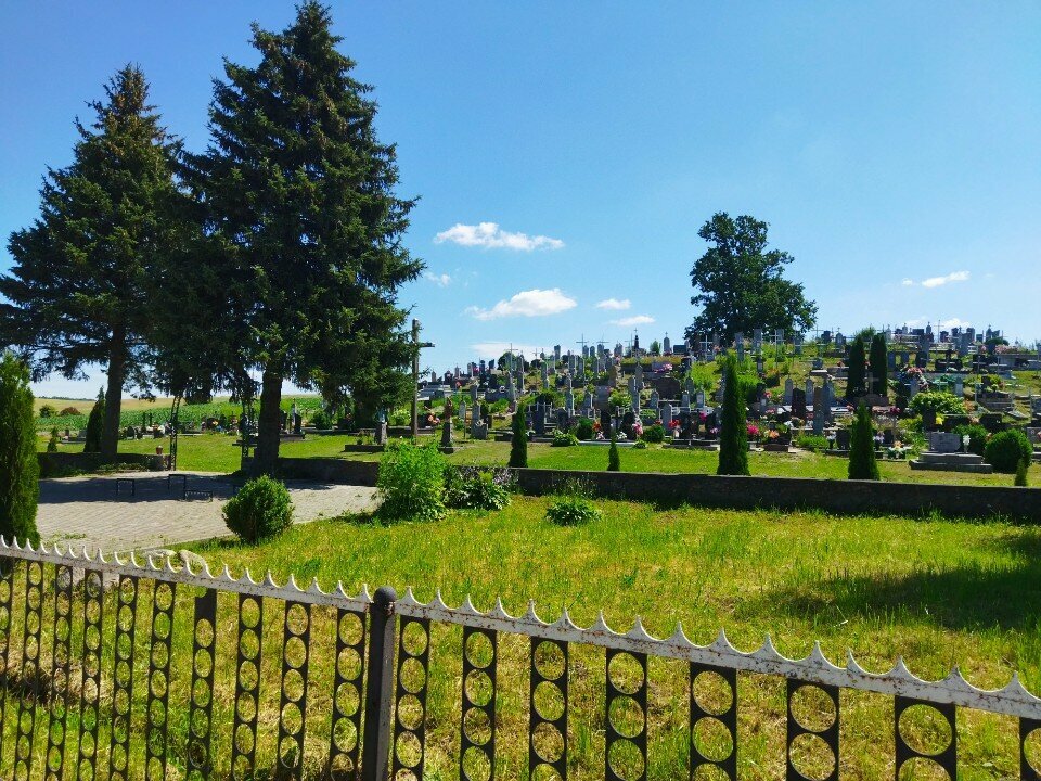 Mezarlıklar Lapienkawskija mogilki, Grodno, foto