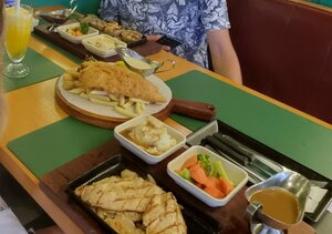 Manhattan Fish Market (Malé, Huvandhumaa Hingun Sok.), restoran  Malé'den