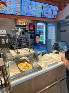 Dodo Pizza (60 Let Obrazovaniya SSSR Avenue No:24Б, Krasnoyarsk), pizzacılar  Krasnoyarsk'tan