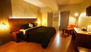 D'Boegis Hotel (Jalan Kramat IV 2,Senen,Daerah Khusus Ibu,Jakarta 10420,), otel  Cakarta'dan