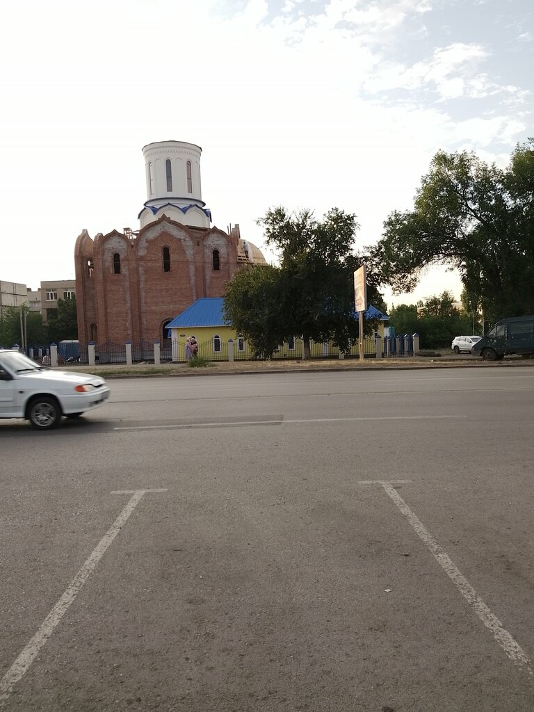 Ortodoks kiliseleri Церковь Иосифа Обручника, Şahty, foto