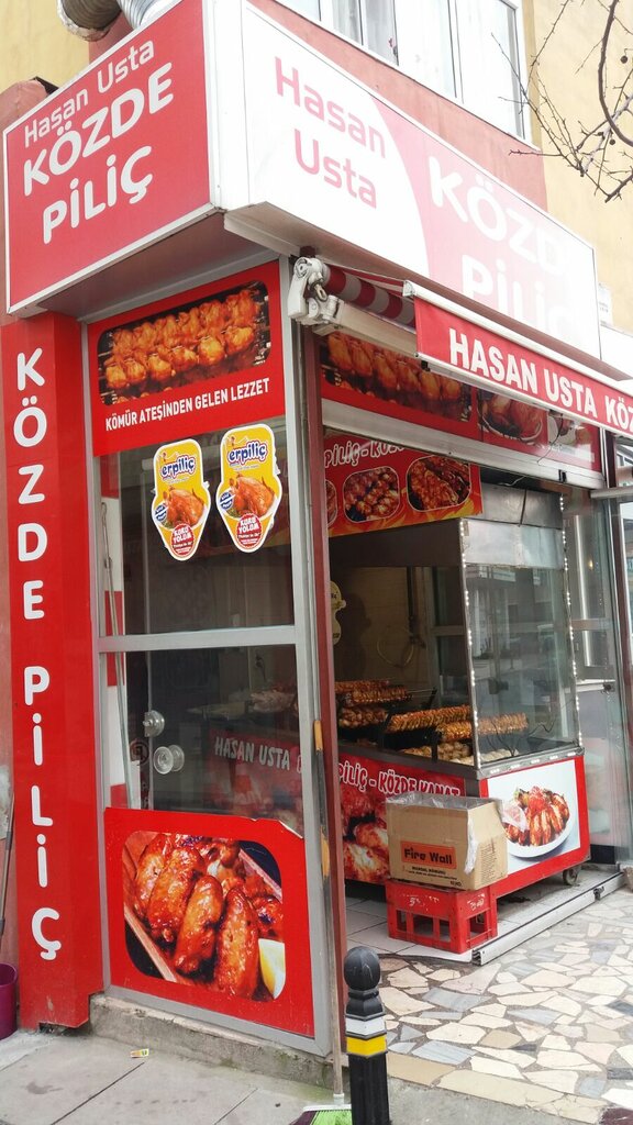 Kafe Hasan Usta Közde Piliç Közde Kanat, İstanbul, foto