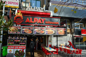 Alpay Lahmacun (Ankara, Çankaya, Sakarya Cad., 20A), kafe  Ankara'dan