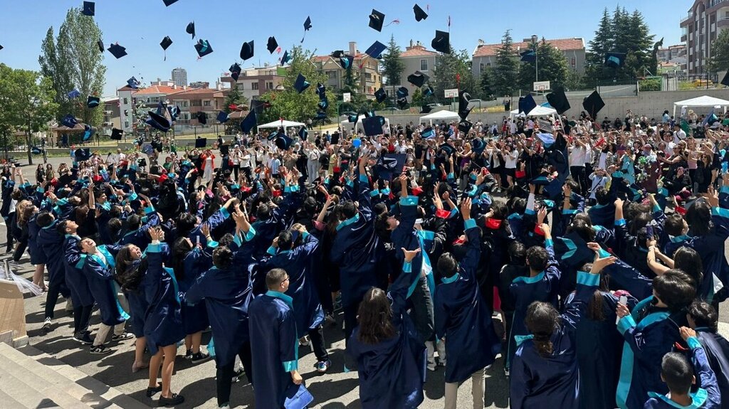 Ortaokul Eşref Bitlis Ortaokulu, Ankara, foto