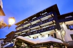 Hotel Mont Blanc (Auvergne-Rhône-Alpes, Haute-Savoie, Arrondissement de Bonneville, Megève, Rue Ambroise Martin, 29), otel
