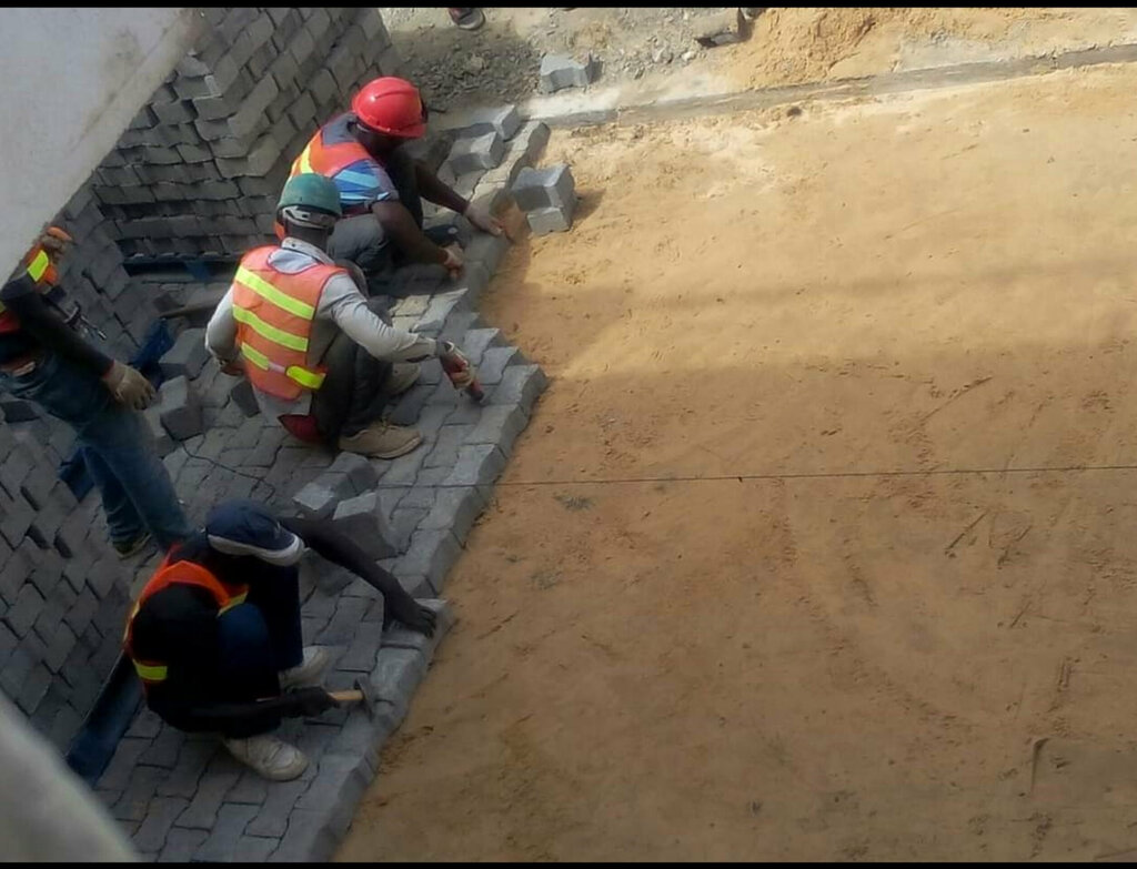 i̇nşaat firmaları Sotragen Société de Travaux Généraux, Dakar, foto