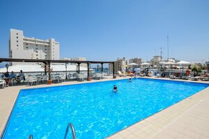Atrium Zenon Hotel Apartments (Larnaka, Zinonos Kitieos), otel  Larnaka'dan