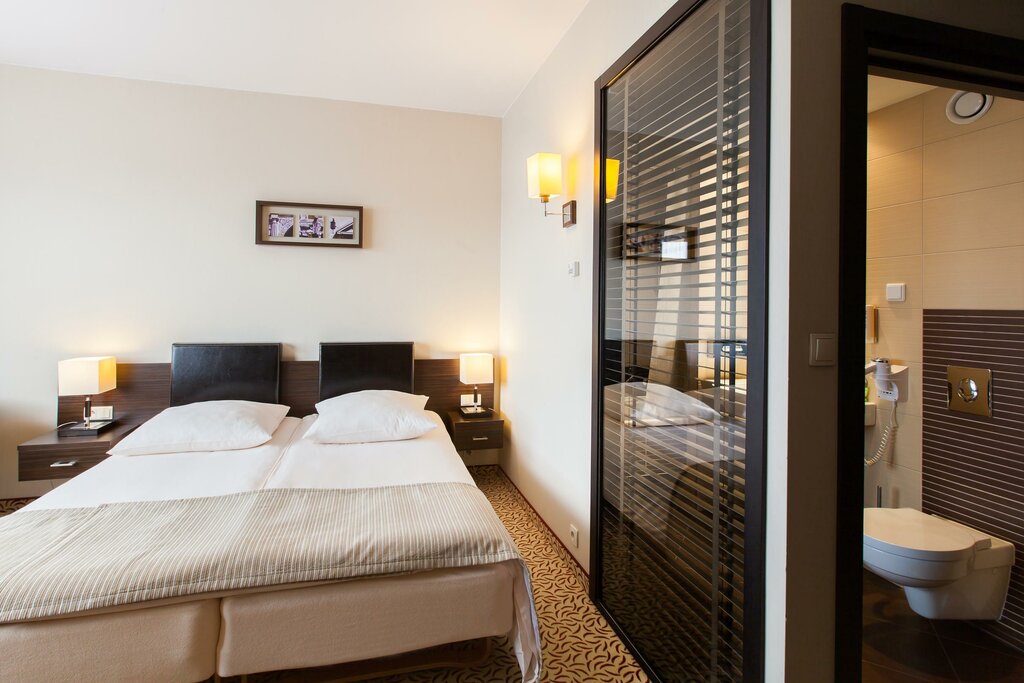 Otel Qubus Lodz, Lodz, foto