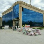 Guzal (Djizzak Region, Gallaorol), yapı mağazası