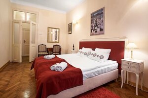 Gołębia 8 Residence (Lesser Poland Voivodeship, Kraków, Golebia Street, 8), otel  Krakow'dan