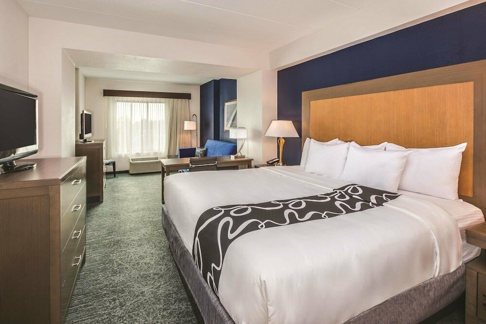 Otel La Quinta Inn & Suites by Wyndham Philadelphia Airport, Philadelphia, foto