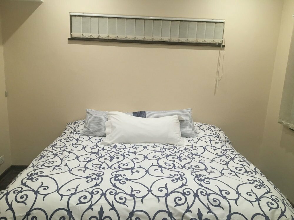 Otel 2 Bedroom Executive & Holiday Suburban Home, Harare, foto