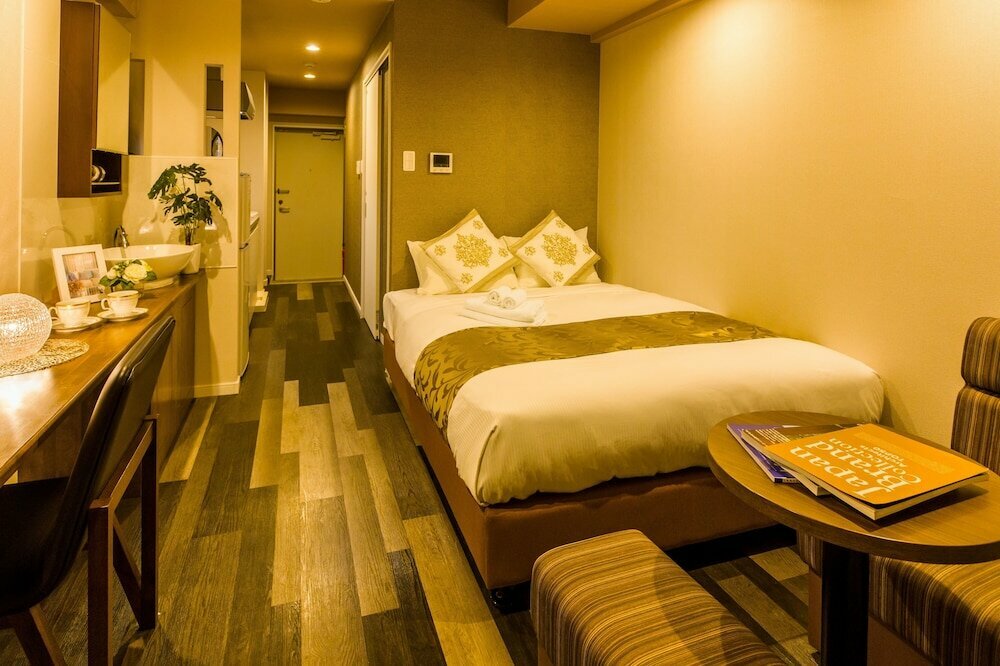 Otel Mr. Kinjo in ShantiVan Tsubogawa Station, Naha, foto